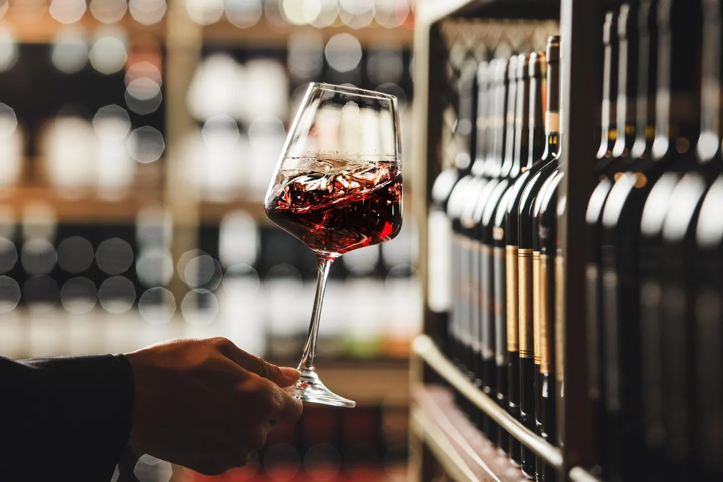 How to Choose the Perfect Bottle of Wine Online